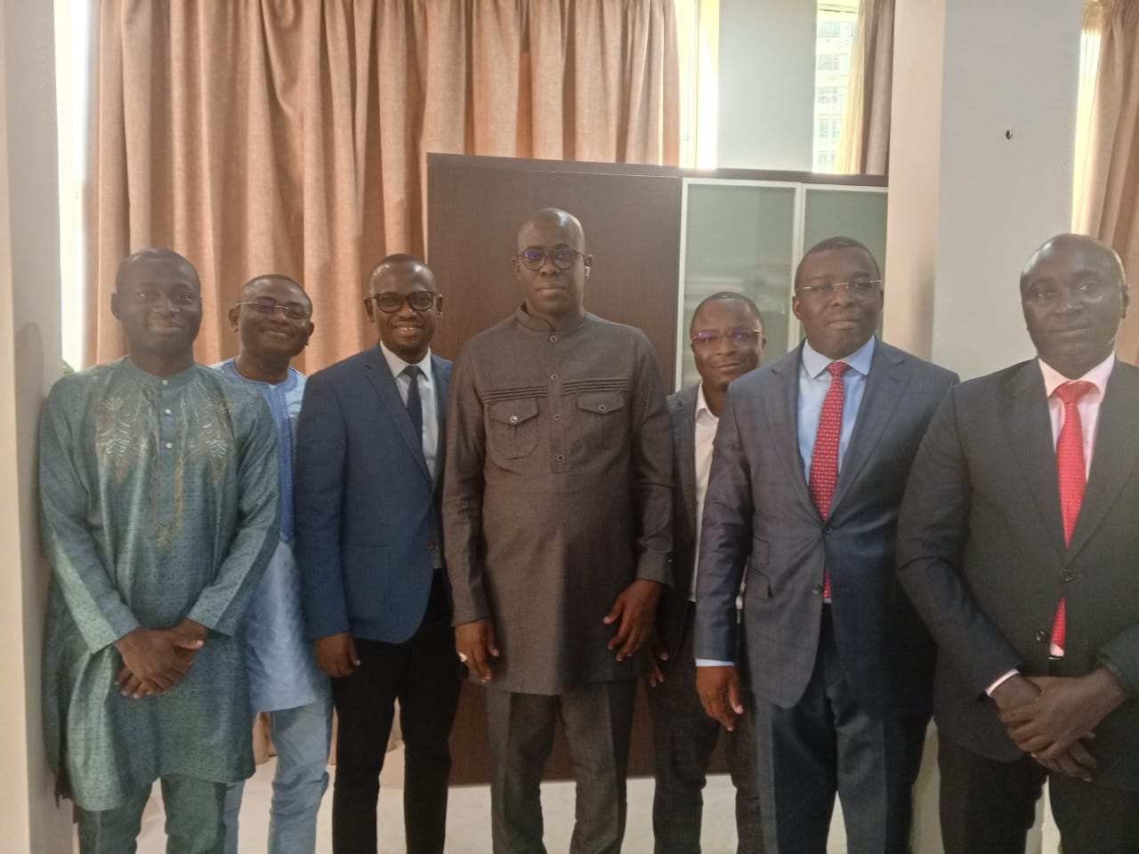 ÉCHANGES ET PARTAGE D’EXPÉRIENCES : 5 cadres de l’ARCOP du Togo s ...